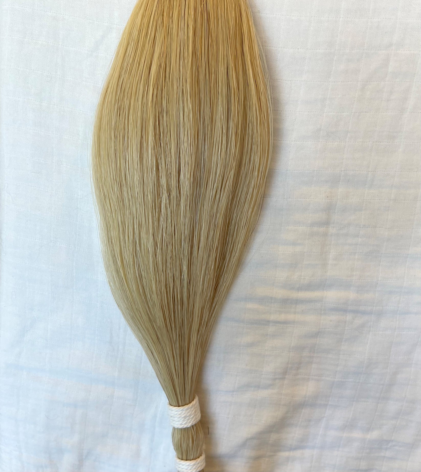 Light Flaxen Sorrel Horse Tail Hair – mmhorsehair